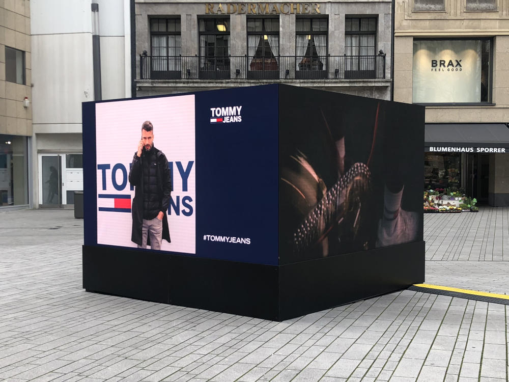 LED Cube Display - ESE European Show Equipment